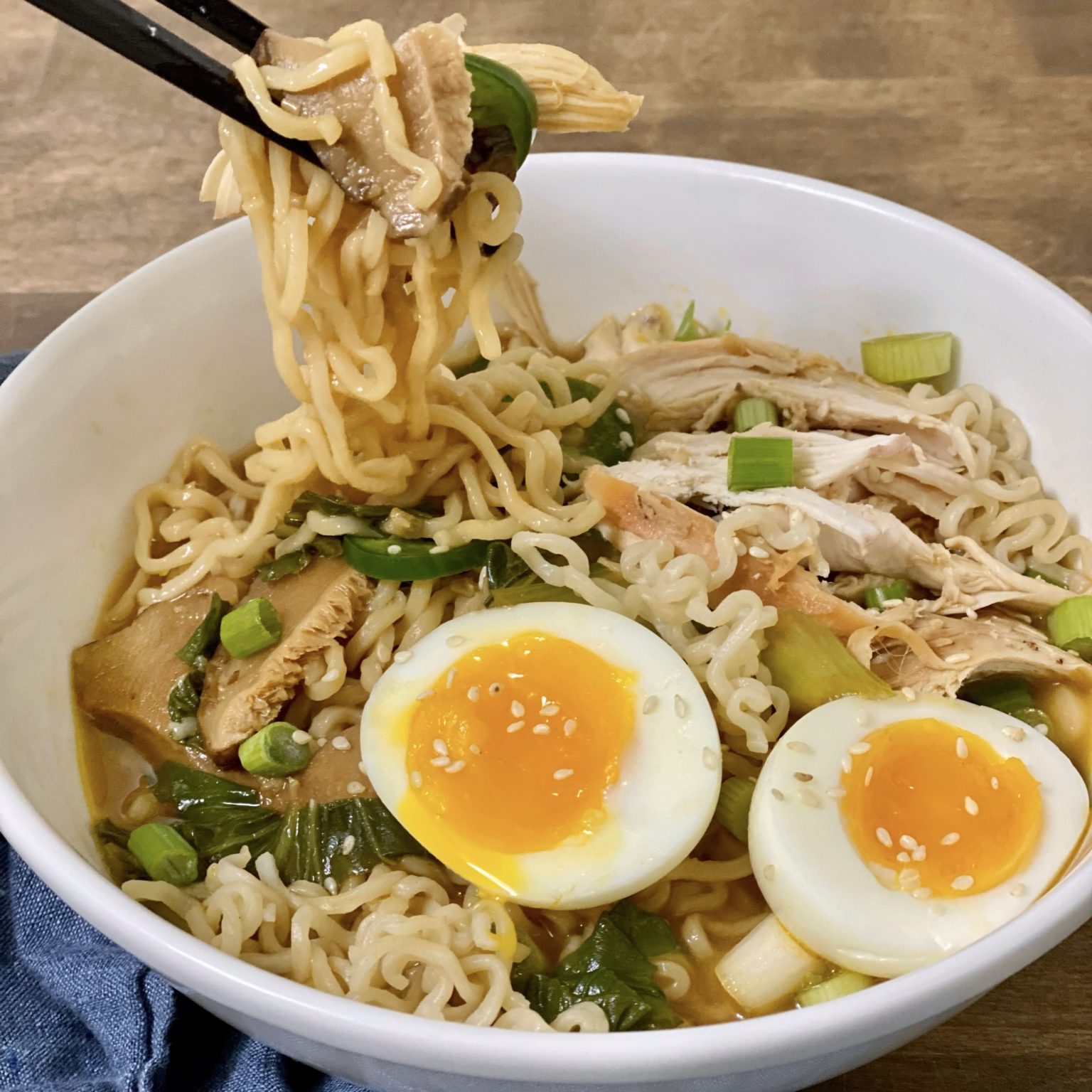 Easy Weeknight Chicken Ramen - Cali Girl In A Southern World